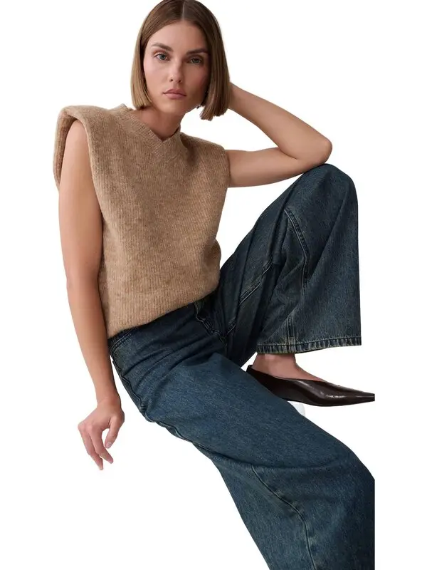 Meshki Briair Knit Vest With Shoulder Pads - Camel