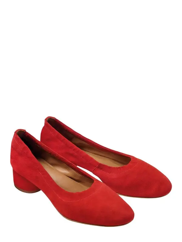 Beek Lina Suede Ballet Heel - Red
