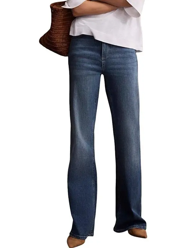 Mint Velvet Ultimate Flared Jeans In Wash - Blue