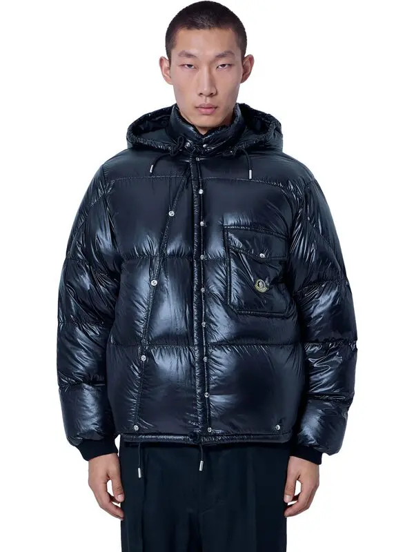 Moncler Karakorum Hooded Short Down Jacket - Black