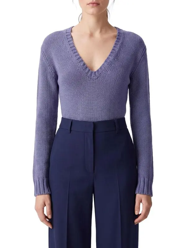 FORTE_FORTE Slim Fit V-neck Jumper In Pure Virgin Wool - Grey