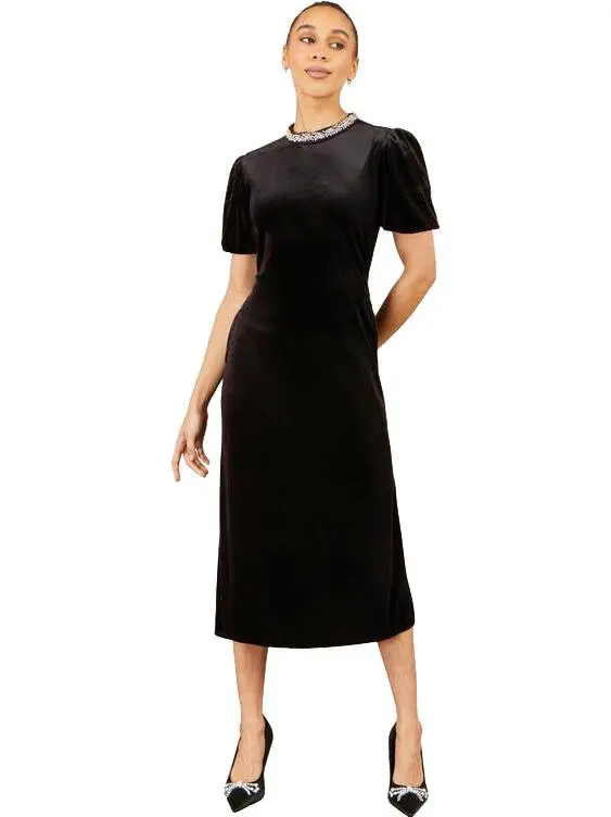 YUMI Velvet Embellised Neckline Midi Dress - Black