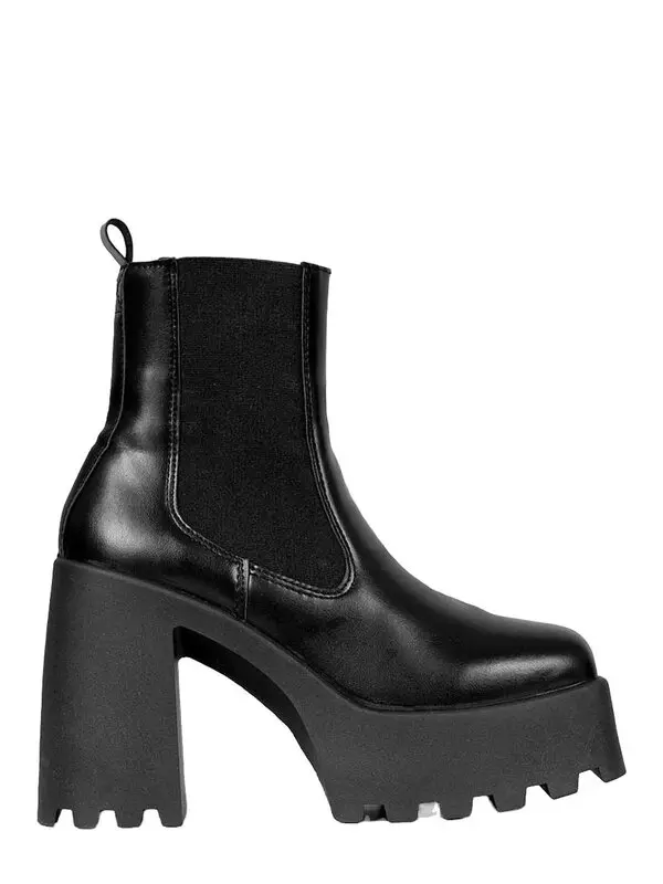 ALTERCORE Heeled Chelsea Boots - Black