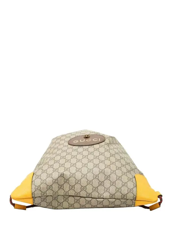Gucci 2000-2015 Gg Supreme Neo Vintage Drawstring Backpack - Neutrals