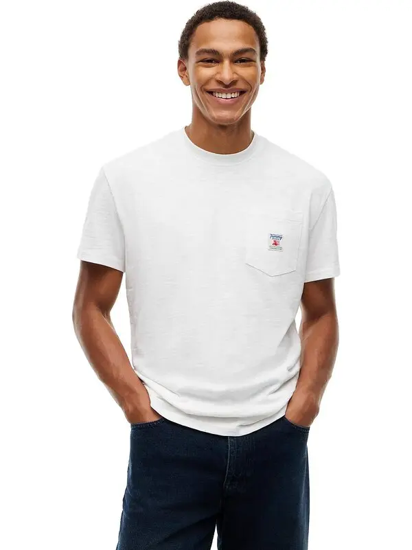 Tommy Hilfiger Pegasus Logo Pocket T-shirt - Ecru