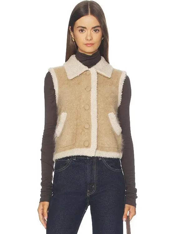 Guest In Residence Grizzly Wrangler Vest In Tan - Camel