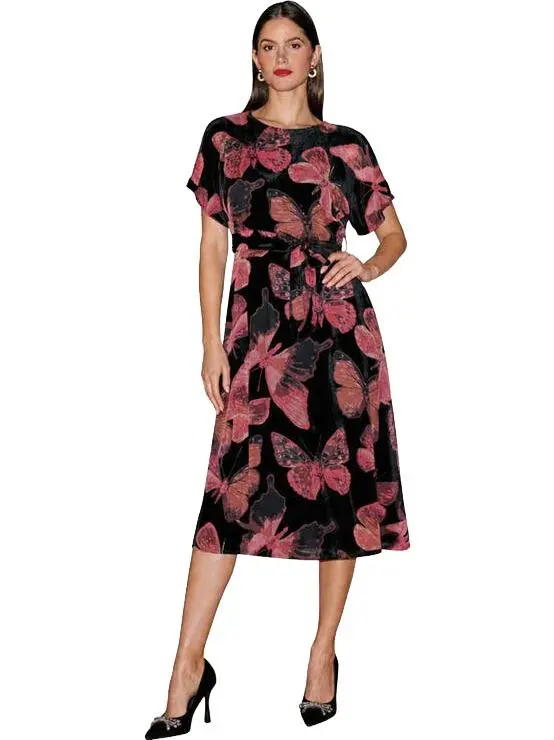 YUMI Short Sleeve Round Neck Midi Dress - Black
