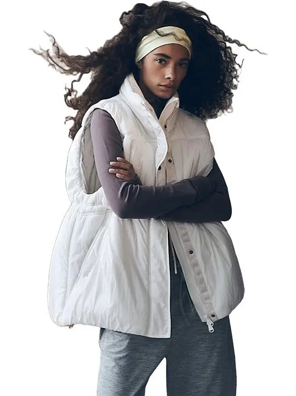 Free People Daydream Puffer Vest - Cream Cloud