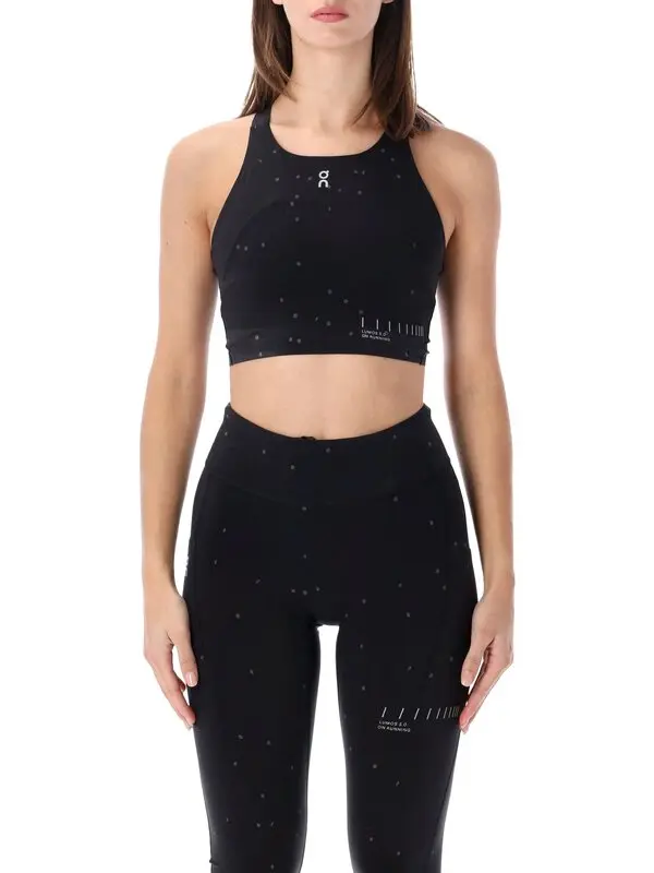 On Printed Racerback Sports Crop Top - Nero