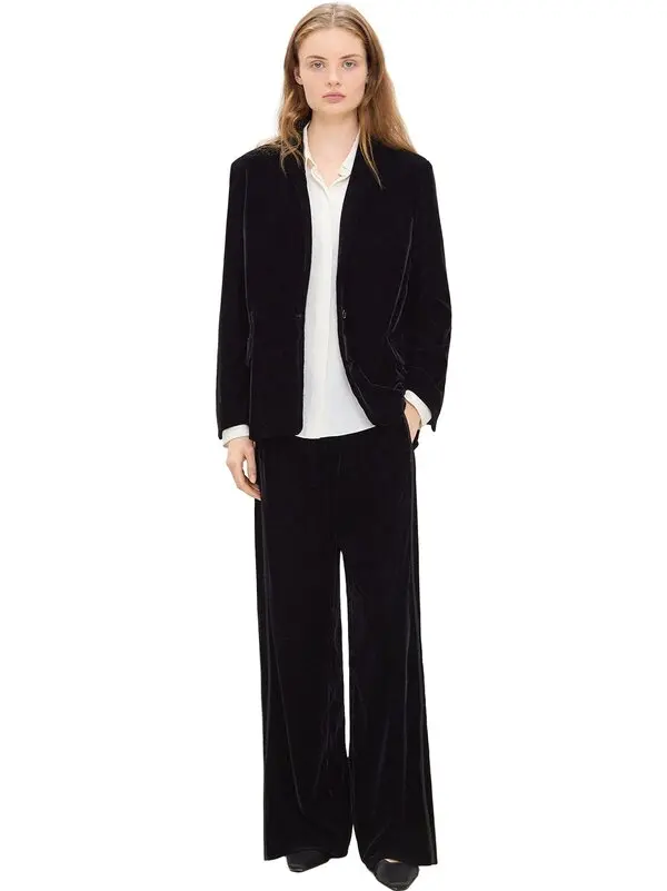 Theory Side Vent Pull-on Pant In Stretch Velvet - Black