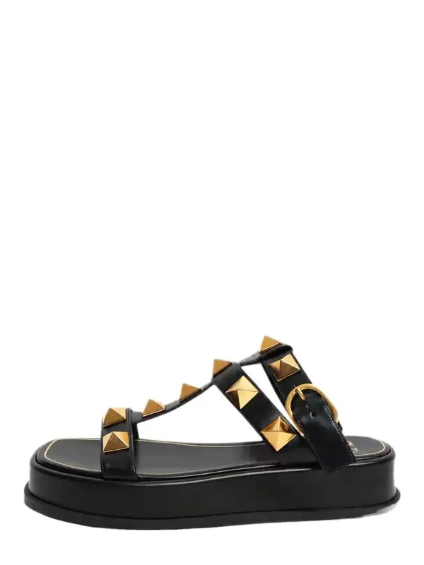 Valentino Garavani Roman Stud Platform Sandals - Black