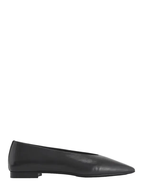 Everlane Made In Italy Almond-toe Flat - Black Leather