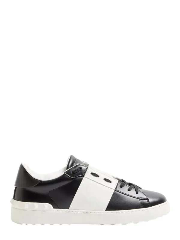 Valentino Garavani Open Leather Sneakers With Rockstud Detail - Black/white