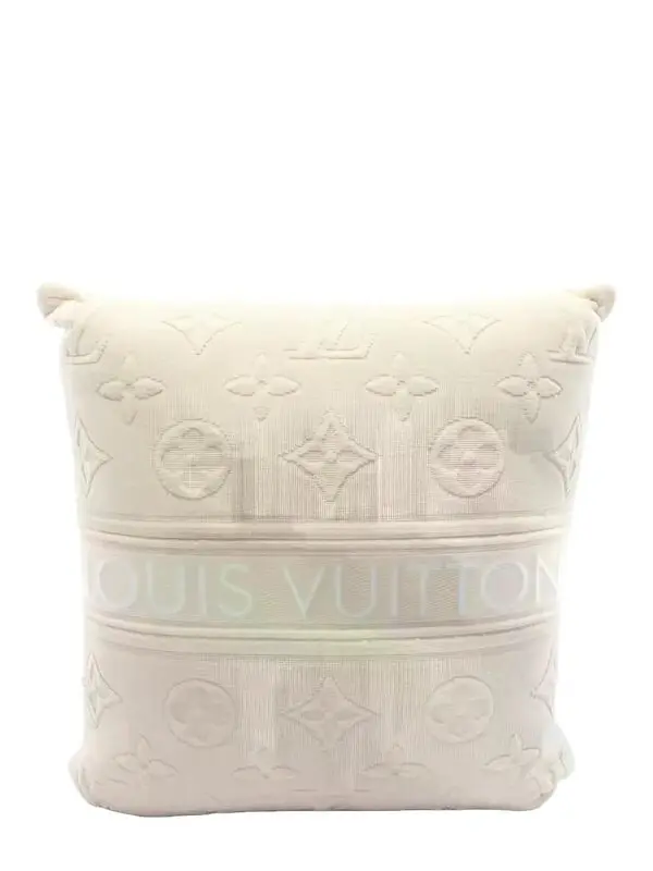 LOUIS VUITTON 2022 Monogram Cushion - Neutrals