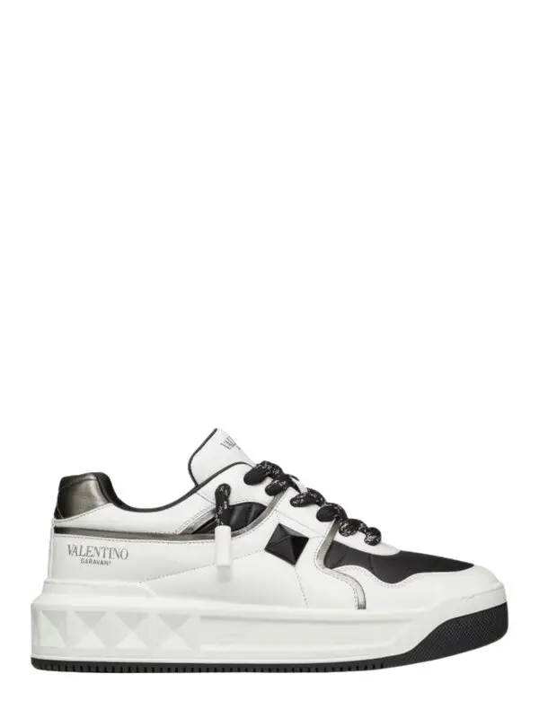 Valentino Garavani One Stud Xl Sneaker - White