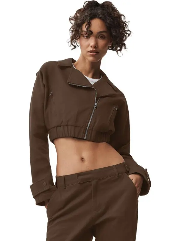 Alo Yoga Cropped Cosmopolitan Jacket - Espresso