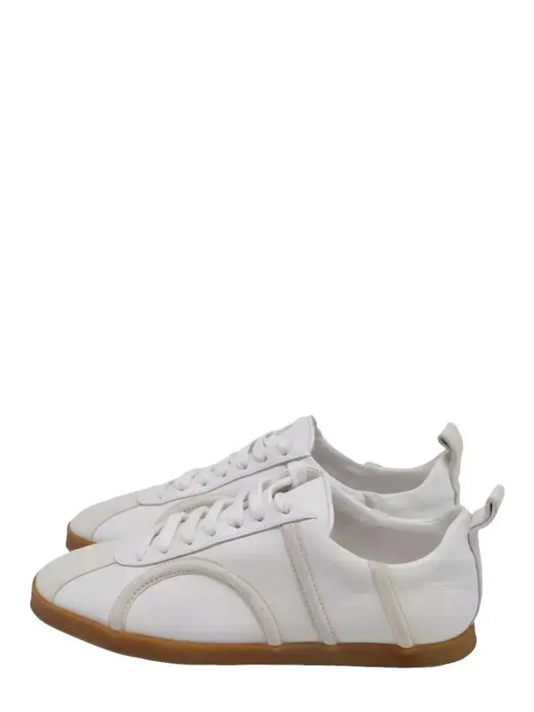 TOTEME Round-toe Sneakers - White