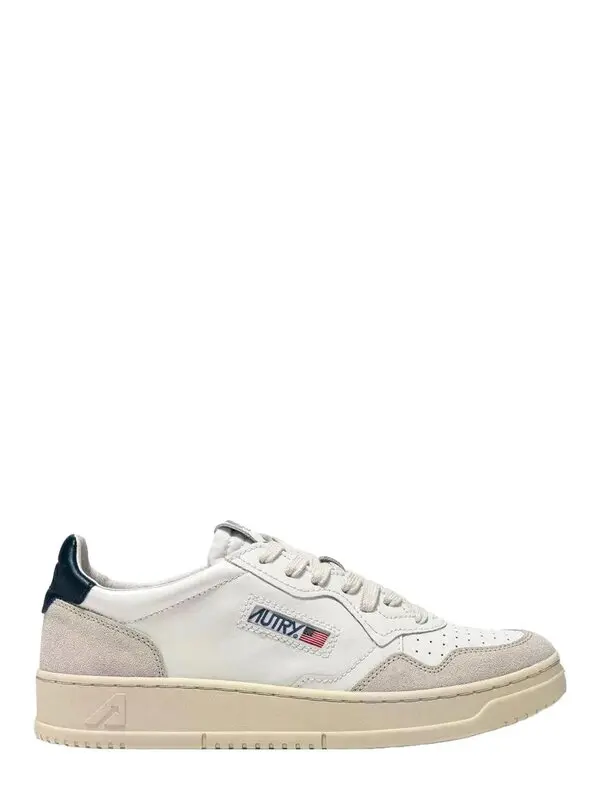 AUTRY Perforated Medalist Low Sneakers - White