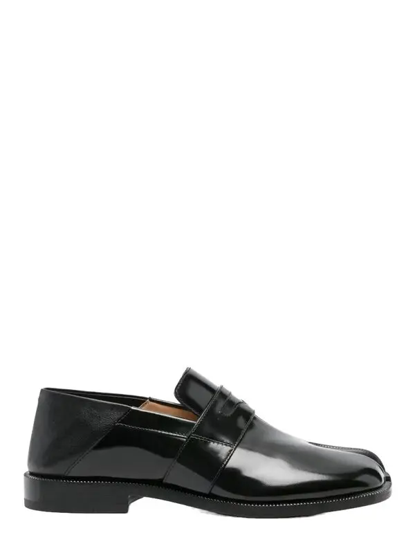 MAISON MARGIELA Tabi Strap Split-toe Loafers - Black