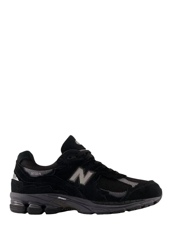 NEW BALANCE 2002r Gore-tex 'protection Pack Magnet - Black