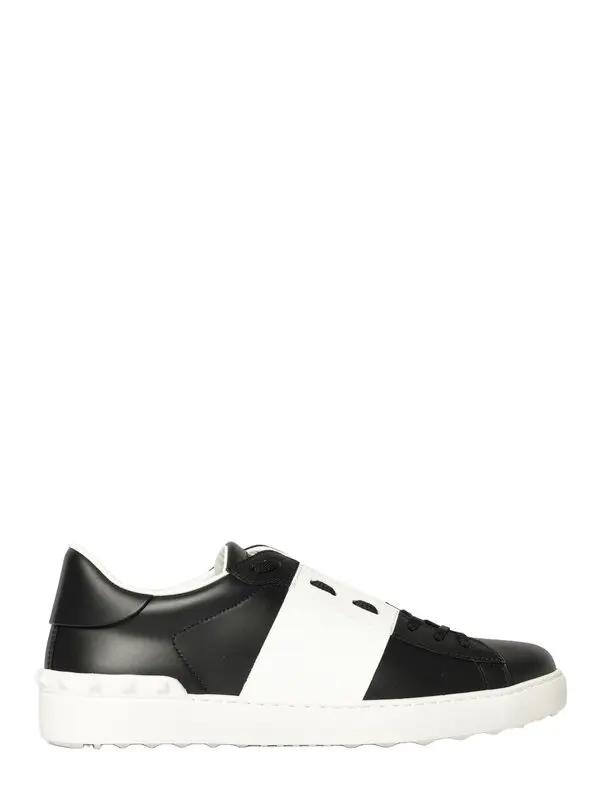 Valentino Garavani Low Top Sneakers - Black