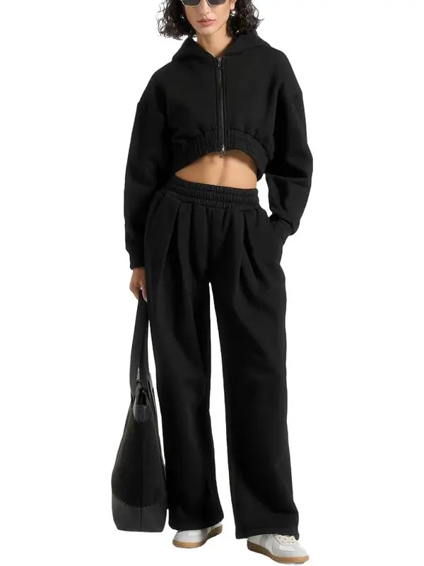 Manière De Voir Straight Leg Box Pleat Joggers - Black