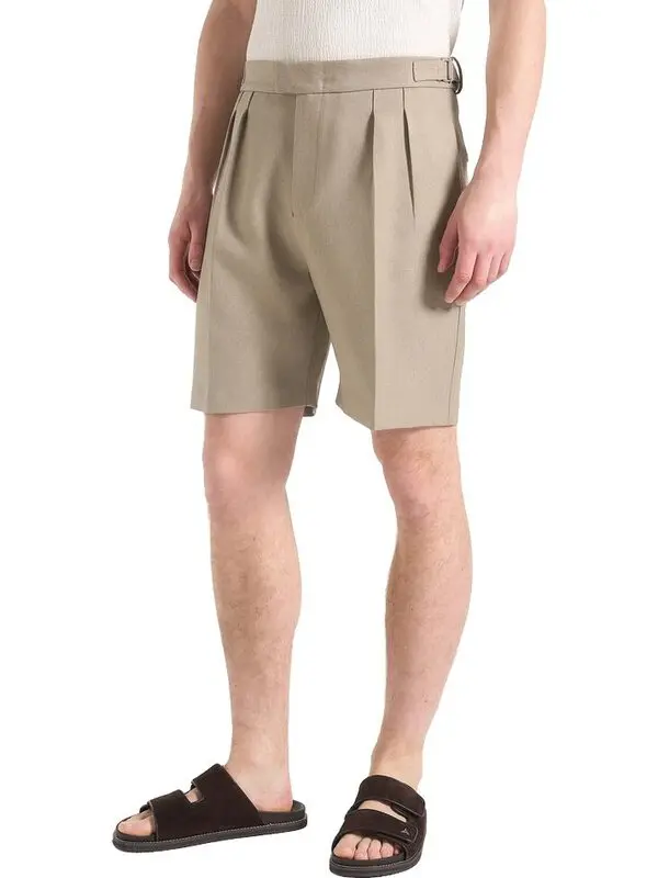 Manière De Voir Bertrand Twin Pleat Tailored Shorts - Beige