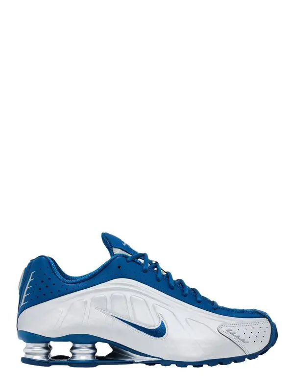 Nike Shox R4 Sneakers - Silver