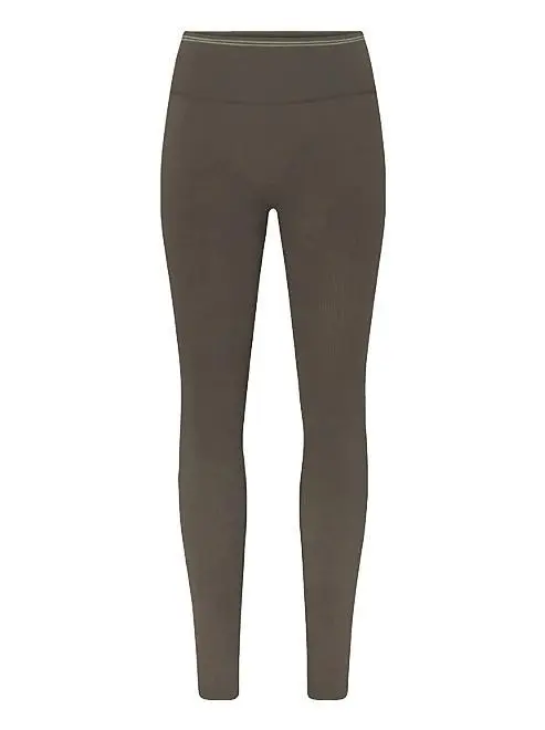 NIKESKIMS Ribbed Seamless 26-inch Leggings - Dusty Oakmoss/dune