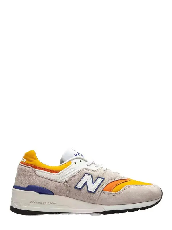 NEW BALANCE M997pt Low-top Sneakers - Grey
