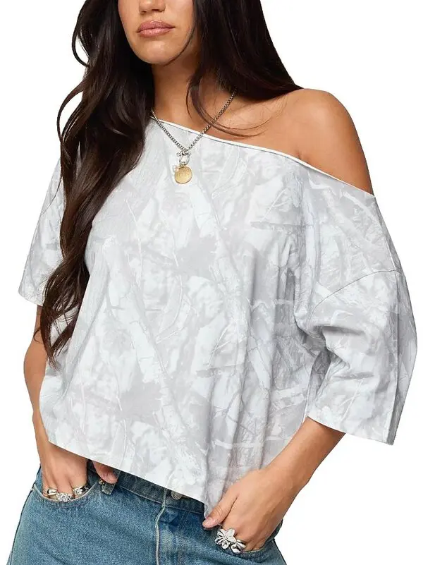 EDIKTED Davida Off-shoulder Top - Gray