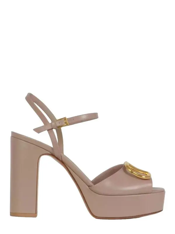 Valentino Garavani Platform Buckle Leather Pumps - Neutrals