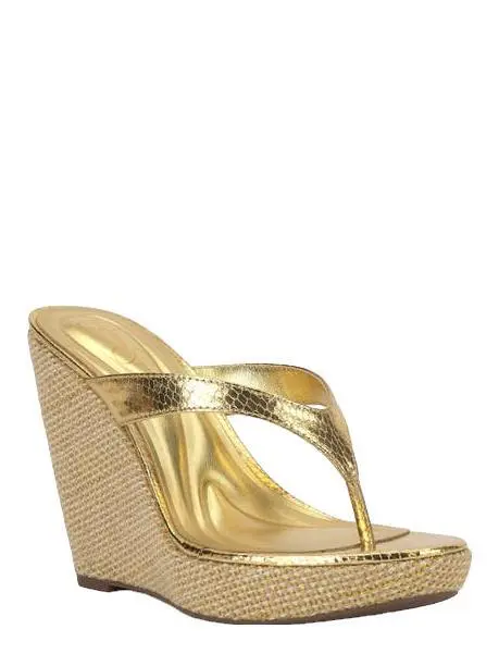 Jessica Simpson Jyseta Platform Wedge Flip Flop - Gold