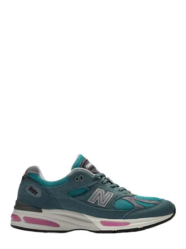 NEW BALANCE 991v2 Miuk Sneakers - Porcelain Green/trooper/smoked Pearl