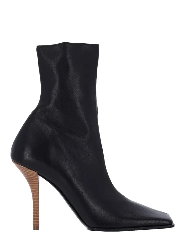 Alaïa Sot Square Ankle Boots - Black