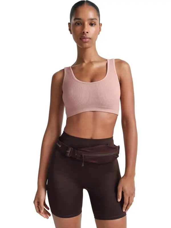 Nike Skims Ribbed Seamless Scoop Bra - Pink