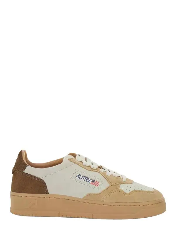 AUTRY Medalist Panelled Low Top Sneakers - Neutrals