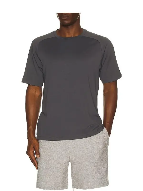 Beyond Yoga All In Active Tee In Black - Black Ash