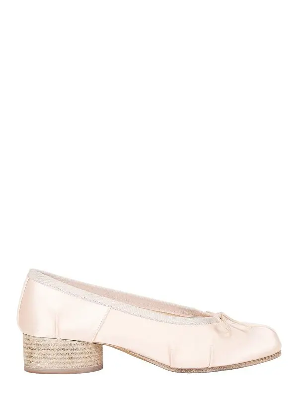 MAISON MARGIELA Tabi Ballerina Pump - Almond Peach