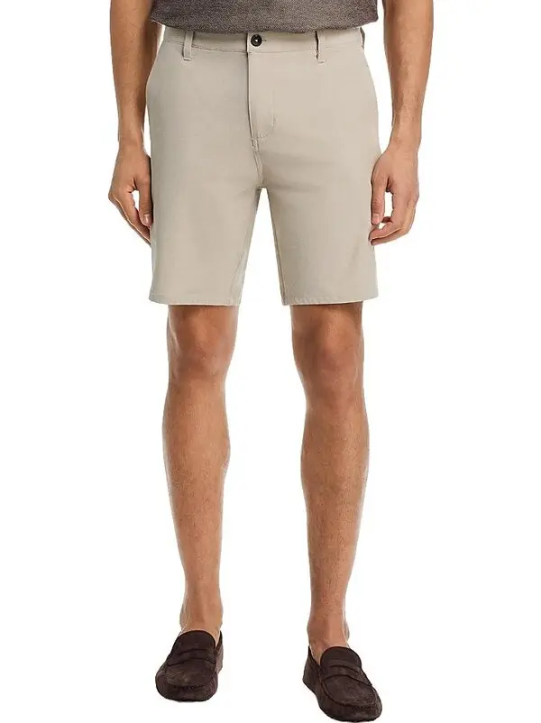 Vuori Classic Fit Aim Shorts - Khaki