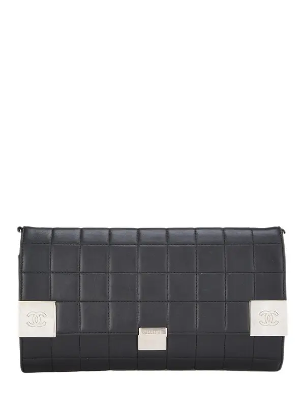 Chanel Lambskin Chocolate Bar Clutch - Black