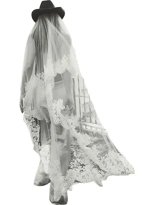 TWIGS & HONEY Regal French Lace Veil With Blusher - White