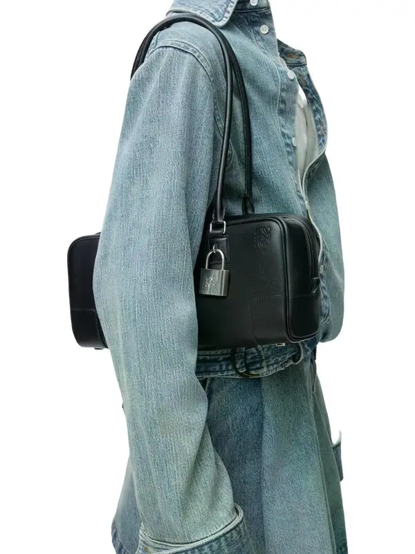 Loewe Amazona 31 Bag - Black