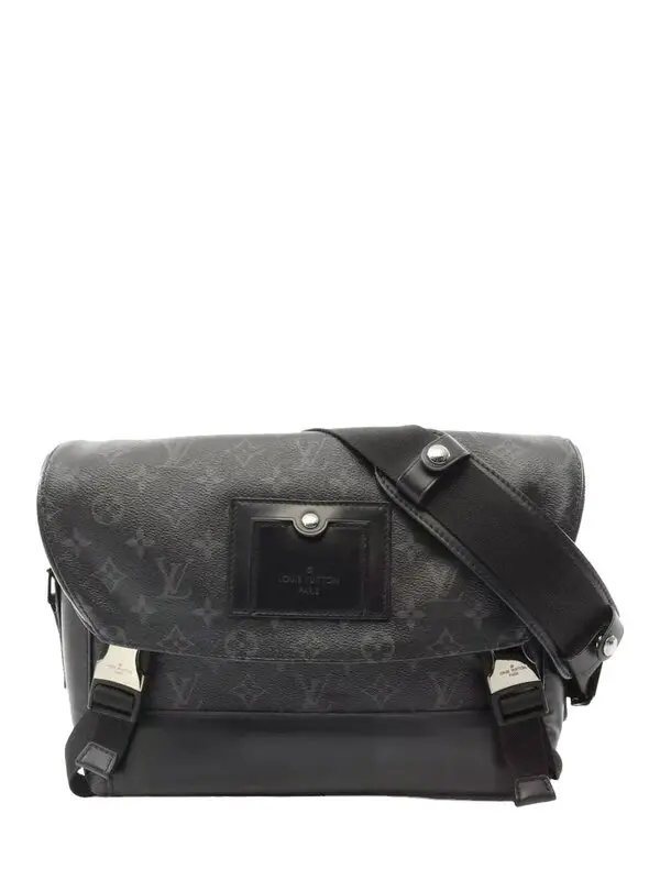LOUIS VUITTON 2017 Monogram Eclipse Voyager Pm Crossbody Bag - Black