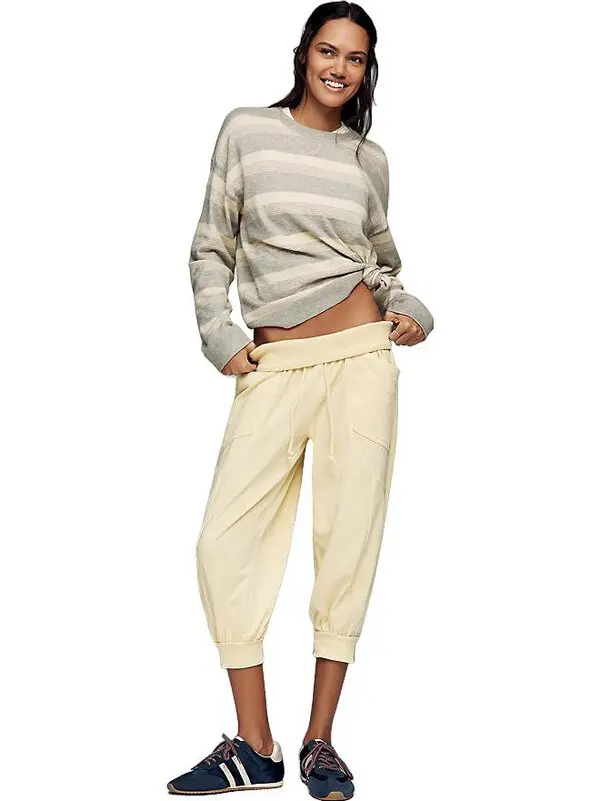 DAILY PRACTICE BY ANTHROPOLOGIE Easygoing Capri Sweatpants - Pastel Yellow