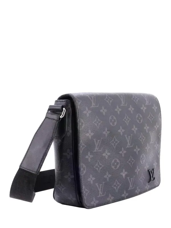 LOUIS VUITTON District Messenger Bag Monogram Eclipse Canvas Pm - Black