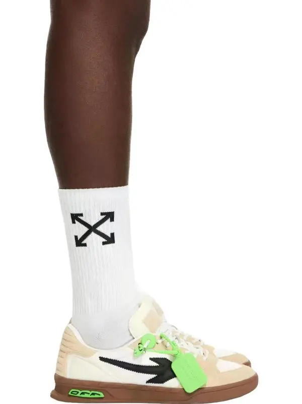 Off-White Arrow Sneakers - Neutrals