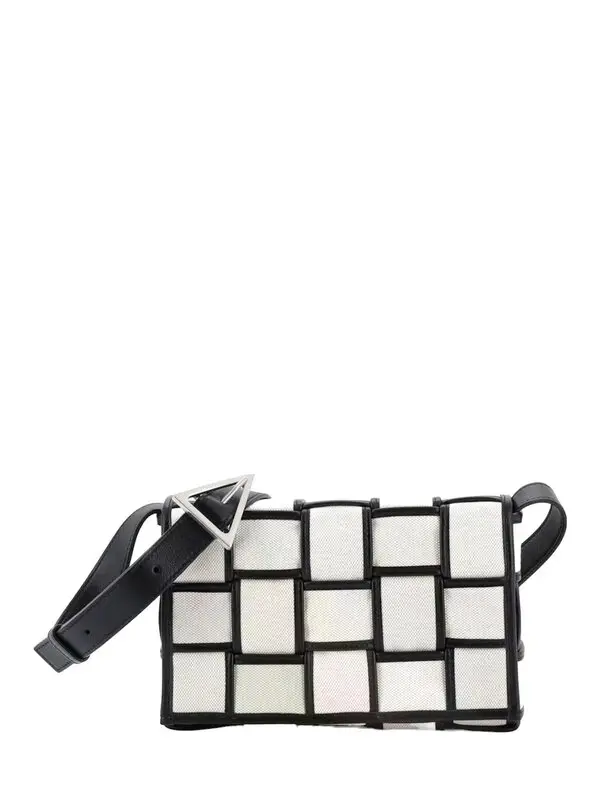 Bottega Veneta Cassette Crossbody Bag Maxi Intrecciato - Neutrals