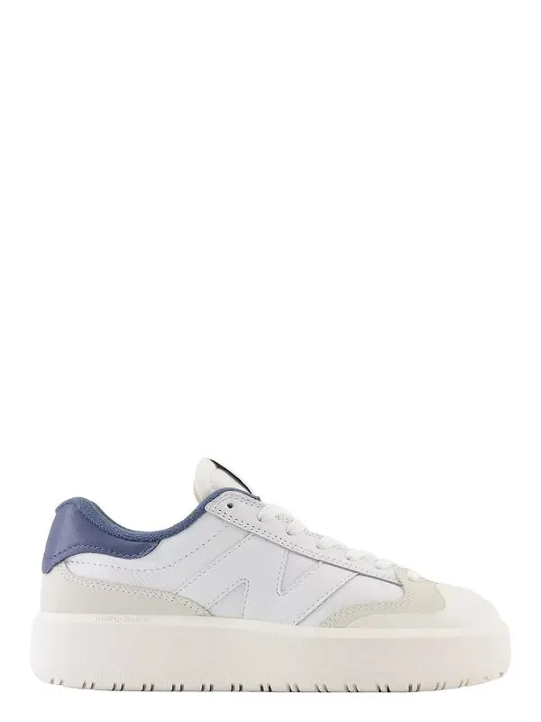 NEW BALANCE T302in Sneakers - White/navy Blue