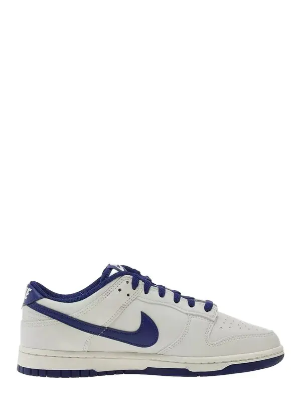 Nike Dunk Low Top Sneakers - White